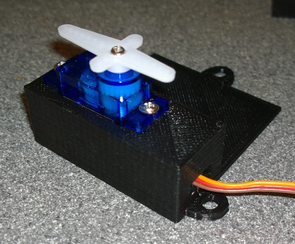 Fichier 3D gratuit Base montable pour servo SG90 et mini breadboard v1 ...